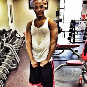 CelebNMusic247: Internet Celebrity Gossip + Music News Source