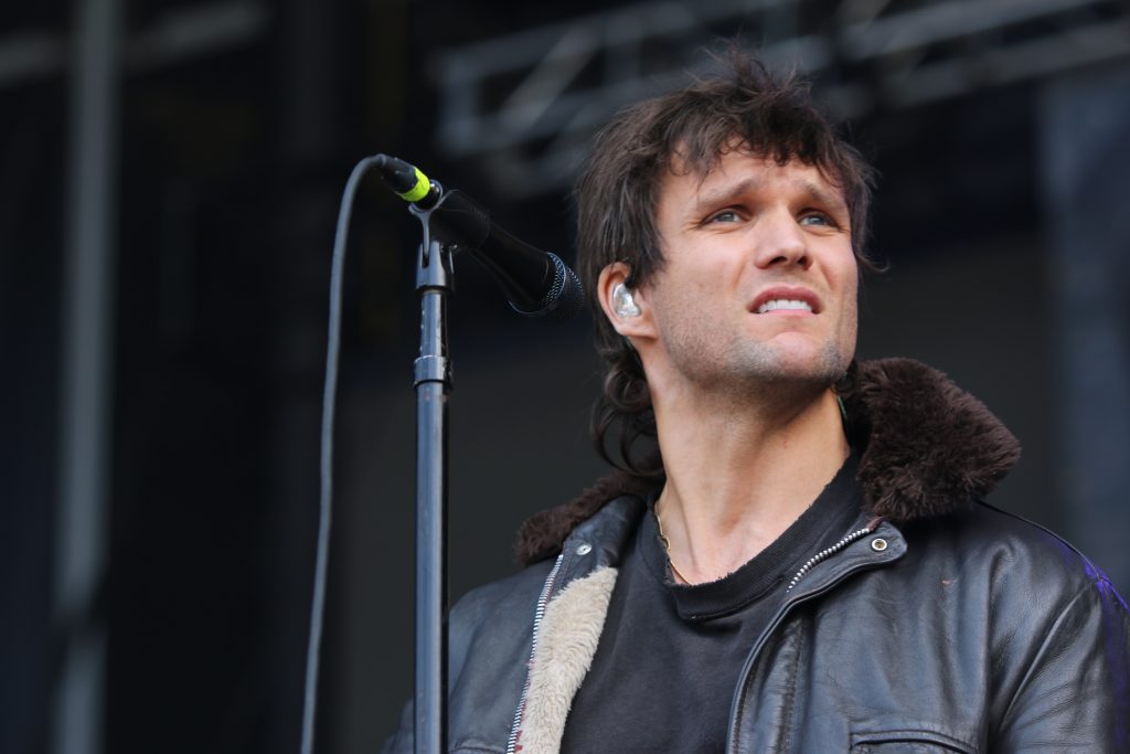 CelebNMusic247: Internet Celebrity Gossip + Music News Source