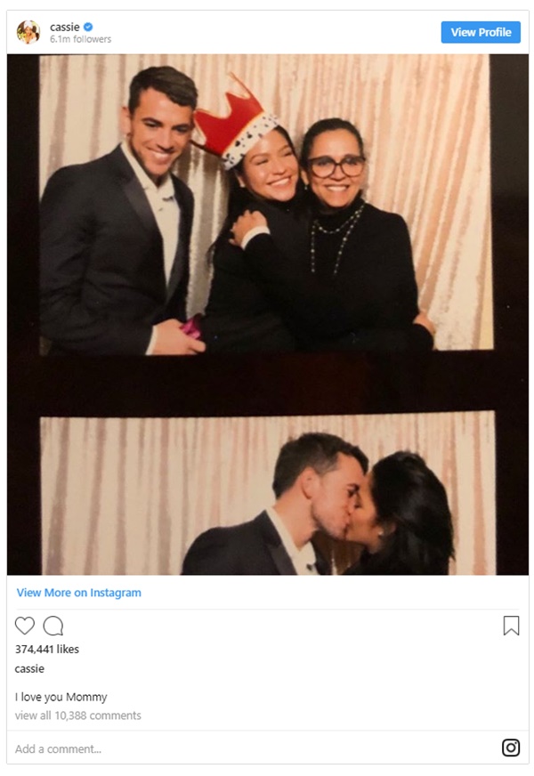 CelebNMusic247: Internet Celebrity Gossip + Music News Source