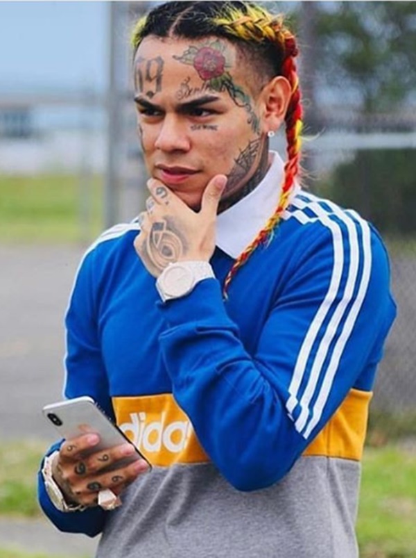 CelebNMusic247: Internet Celebrity Gossip + Music News Source